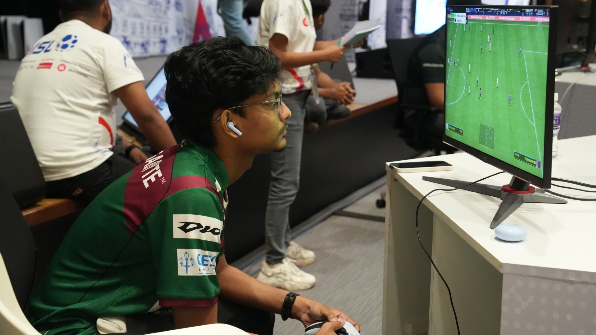 eISL Season 3 League stage - Day 2 photos